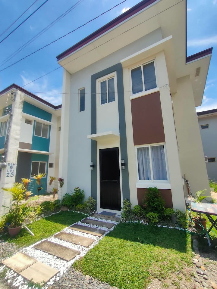 Modern 3br Home Fully Furnished - Bago City