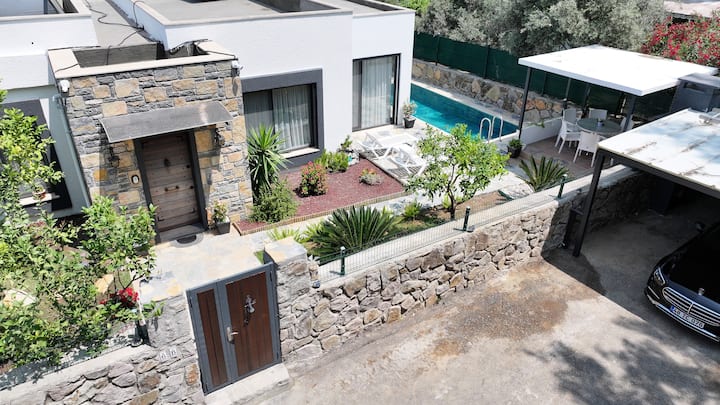 Müstakil Havuzlu Lüx Villa - Yalıkavak