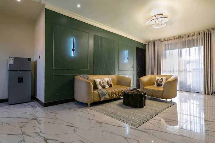 Elysian Lux Home - Uganda