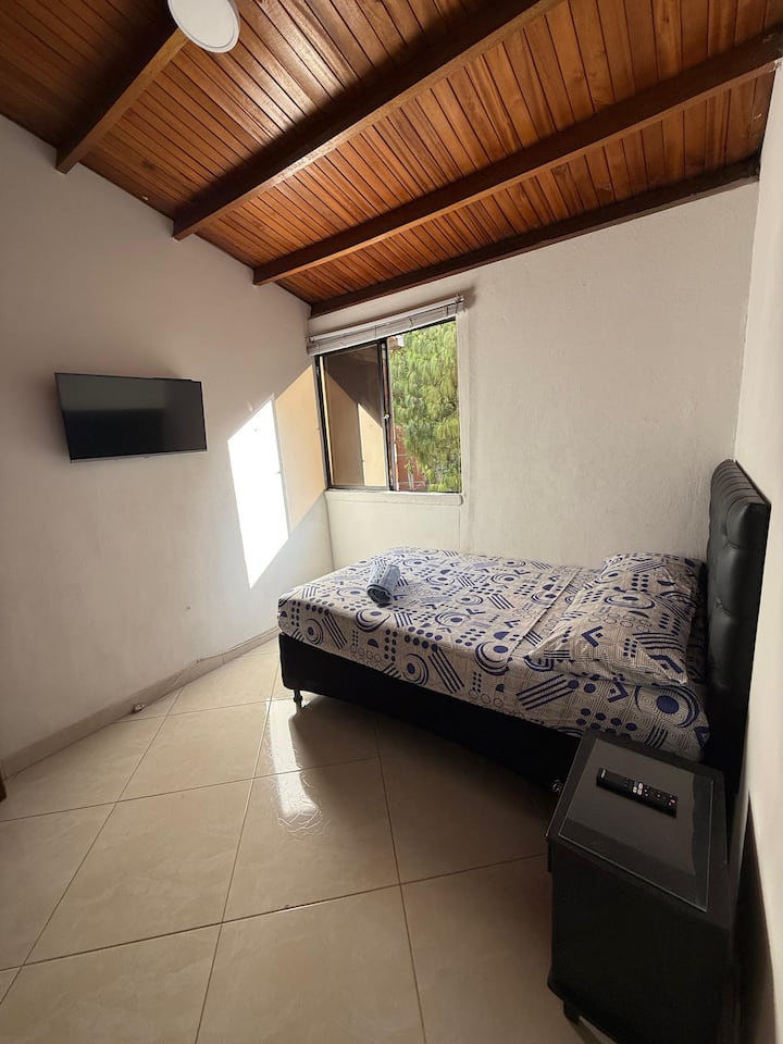 Habitación En Medellín - Copacabana