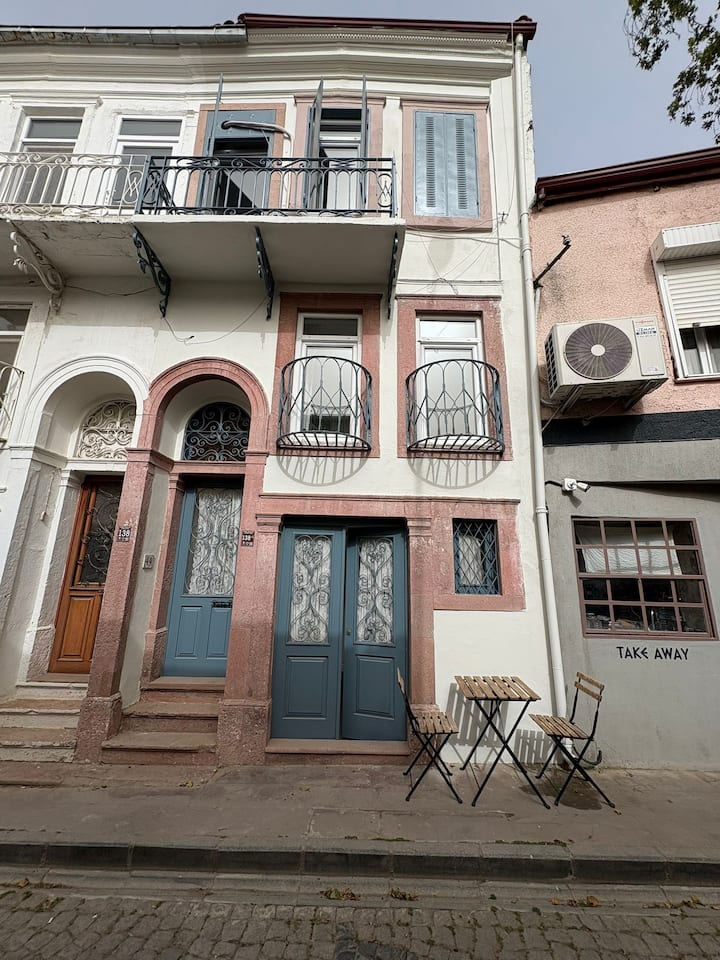 Ekin House - 13 Nisan'da Huzurlu Bir Rum Evi - Ayvalık