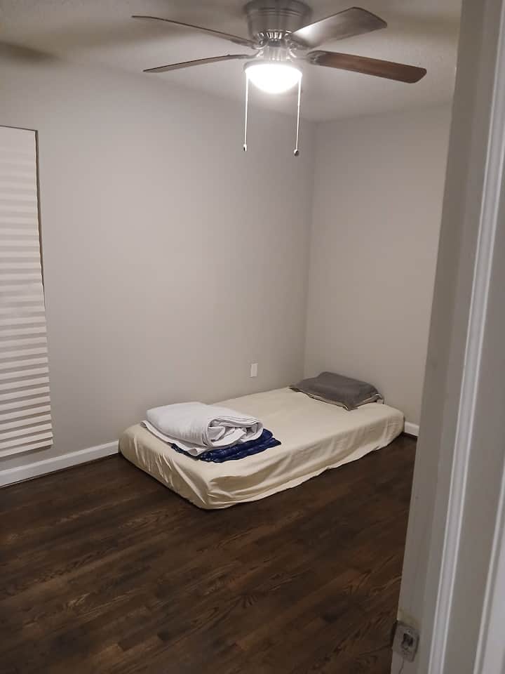 Basic Bedroom With Twin Mattress - Birmingham, AL