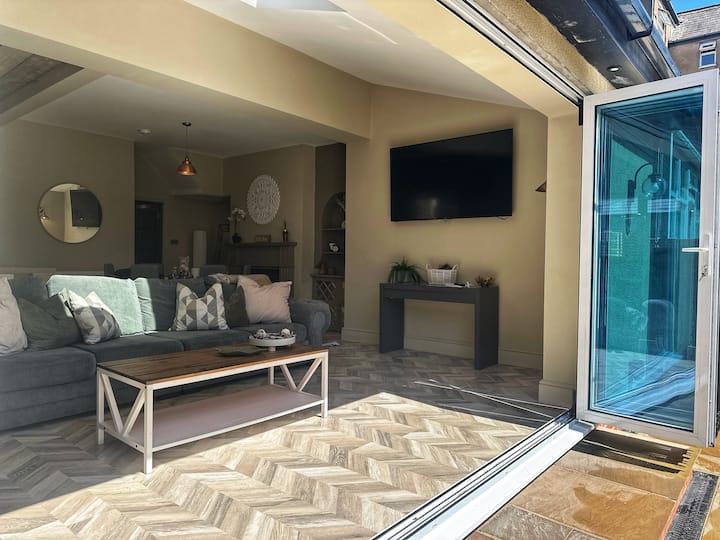 Villa Rose By Holiday Heim - Lytham St Annes