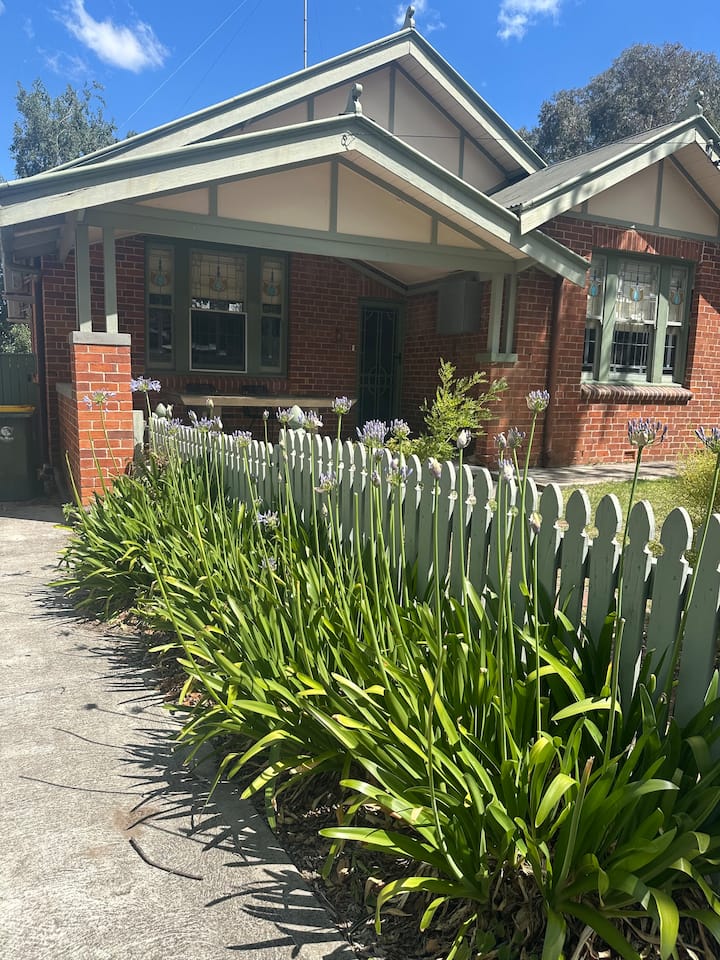 Helen’s House On Seymour - Bathurst