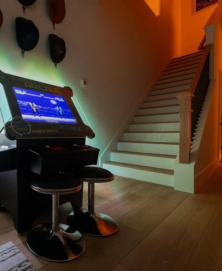 Nrg Stadium, Arcade Games, Projectors, Bbq & More! - Houston Zoo, Houston