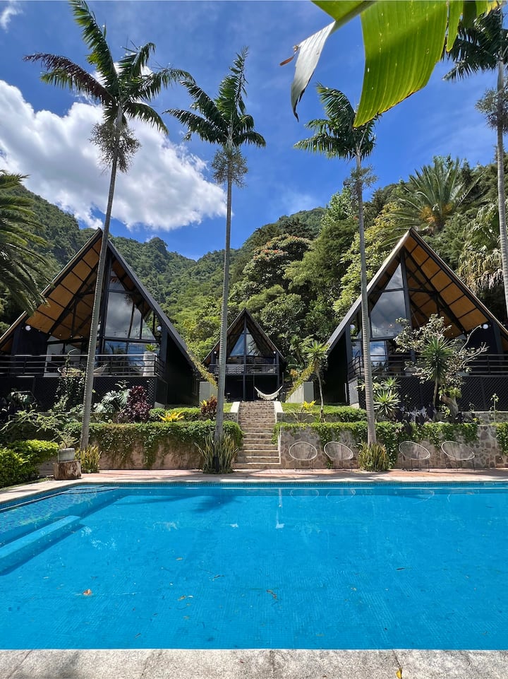Vistalago:
Cabaña Atitlán - Guatemala