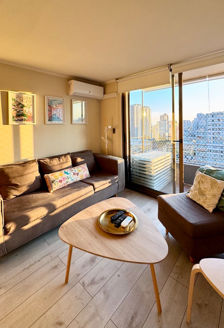 En Barrio Italia: Cómodo Apartamento Para 4 - Santiago (Chile)