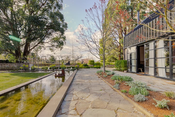 The Barn At Stonewalls - Farm Stay In 25 Acres - Daylesford