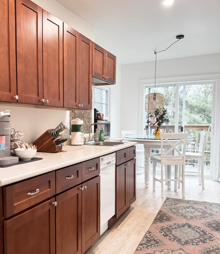 Walkable City Escape • Close To Downtown! - Halifax