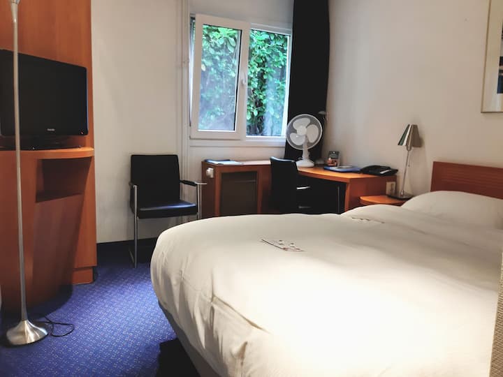 Peaceful Retreat W/ Pool Near Historical Sites - Zutphen