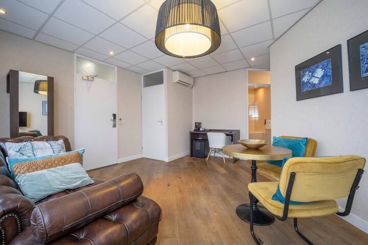 Relax & Explore – Free Breakfast & Parking - Domburg