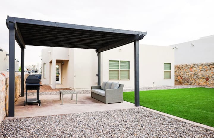 Brand New Home, Perfect For Relaxing Stays - El Paso, TX