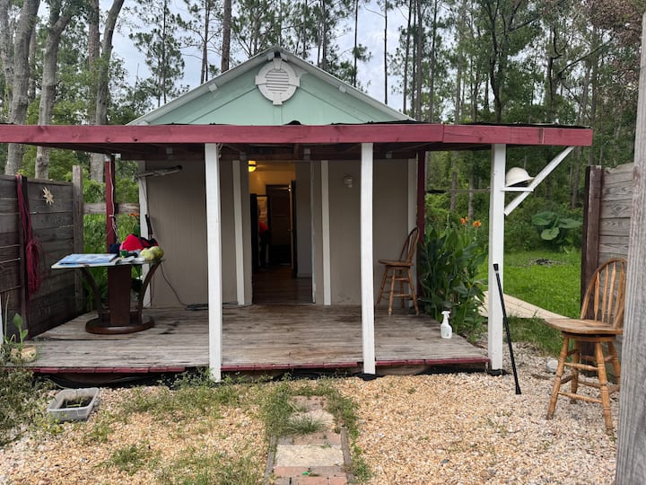 Casa Pequeña - Dade City, FL