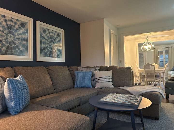 Turquoise Cottage - Irondequoit Bay, NY