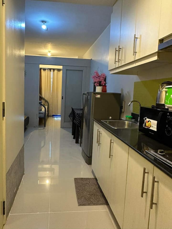 Sea Residences Moa - 5pax Comfortable Stay W/ Wifi - Metro Manila