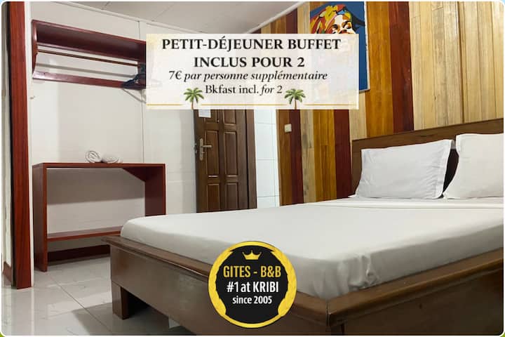 Chalet 3ch/6p · 2 Piscines Restaurant Plage -10% - Cameroon