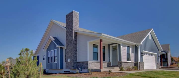Newly Built Custom Home! - Greeley, CO