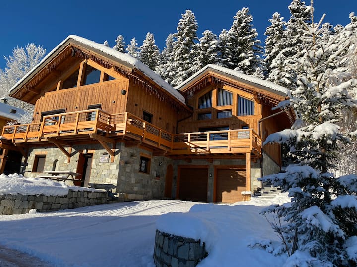 Nouveau Sur Le Marché Chalet Avec Jacuzzi Privatif - Saint-François-Longchamp