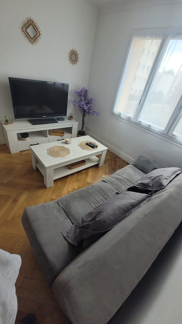Charmante Maison Avec Terrasse. - Clermont-Ferrand