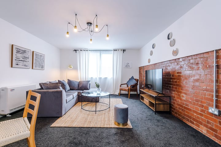 Media City 2 Beds & Free Parking - Manchester