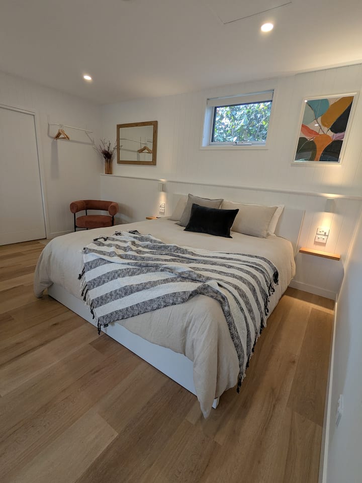 Private Studio + Walk To Beach + Kitchenette + Bbq - Broadwater