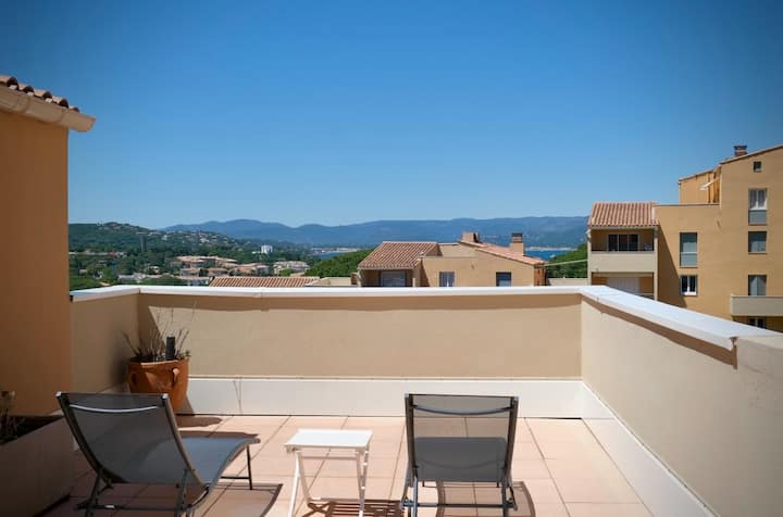 Bel Appartement Avec Toit Terrasse à St-tropez - Saint-Tropez