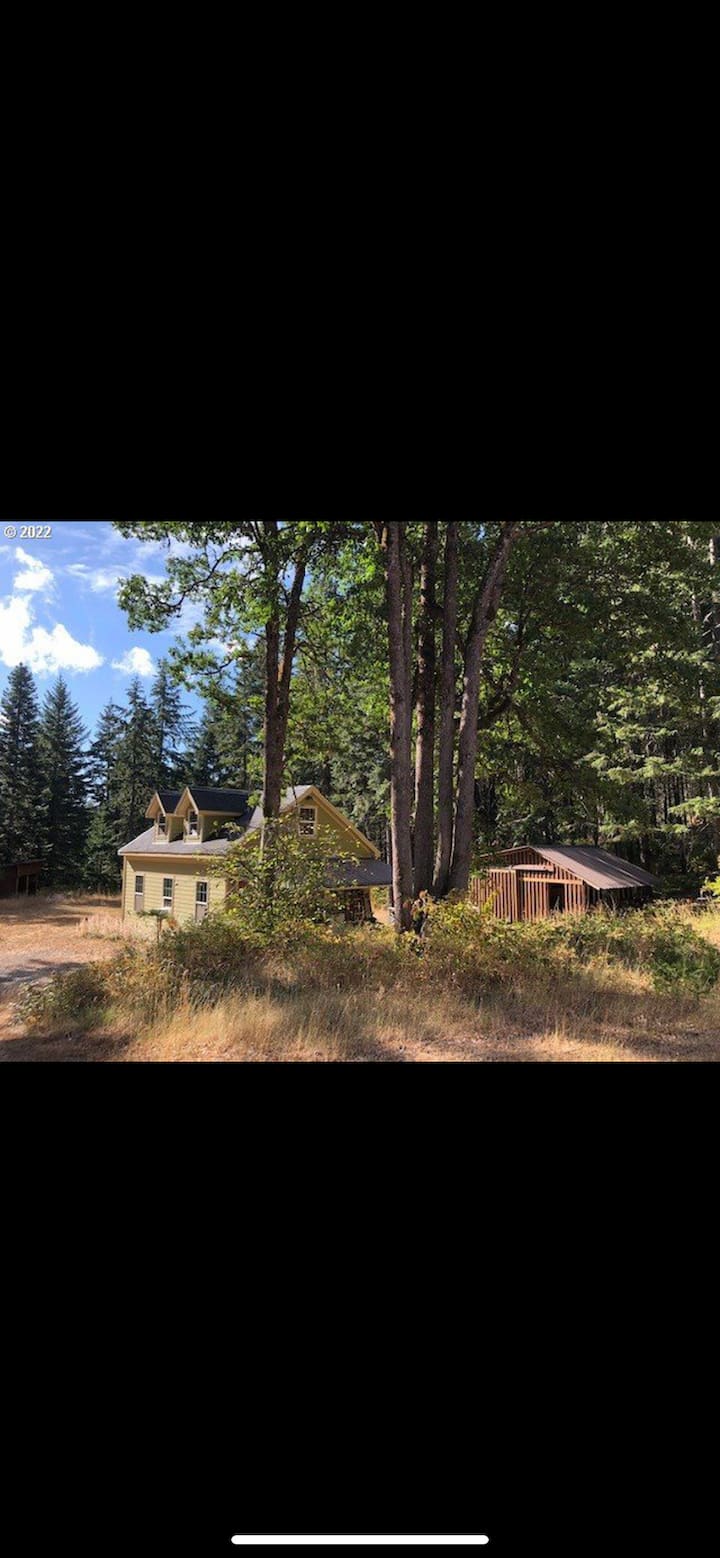 Lyle Woods House - Klickitat, WA