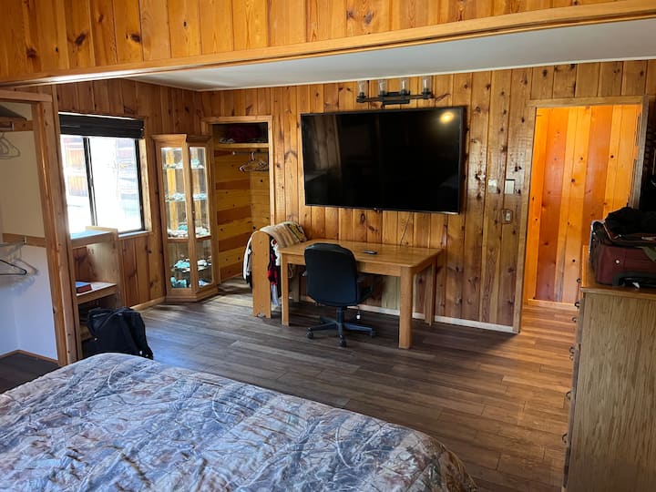 Boxer Cabin - Alpine, AZ