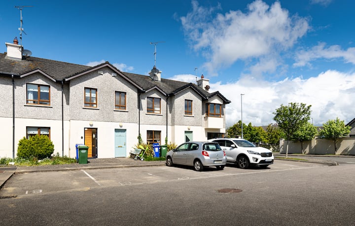 Rosslare Strand, Close To Beach - Rosslare