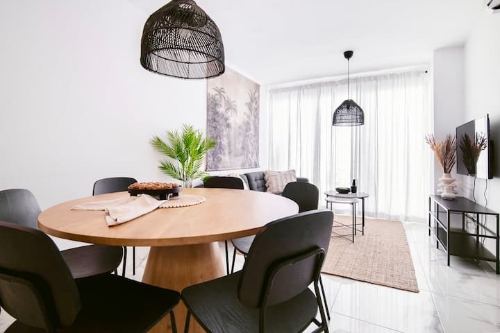 2-br City Center Of Fuengirola With Parking - Fuengirola