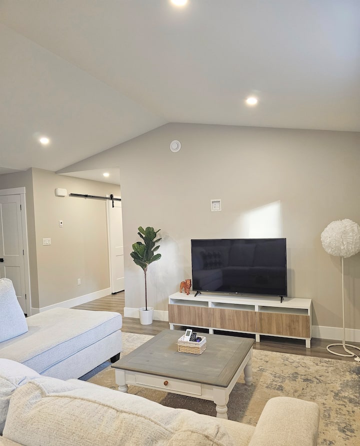 Modern 3 Bedroom Home - Charlottetown