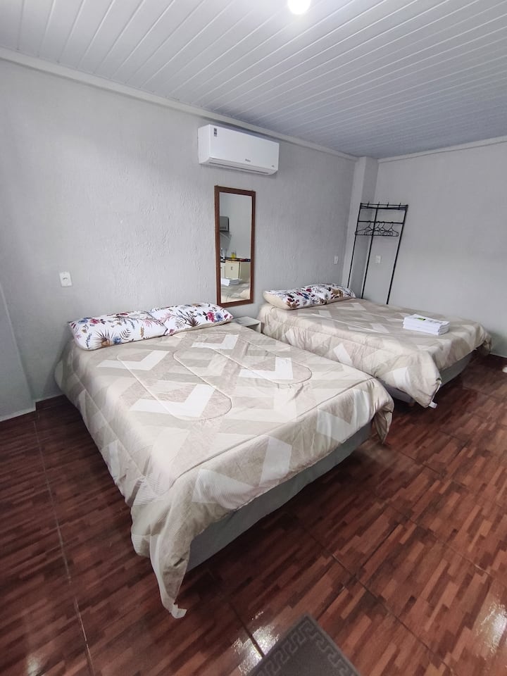 Ap 5 - Loft Com Ar E Cozinha Próx A Unioeste - Cascavel