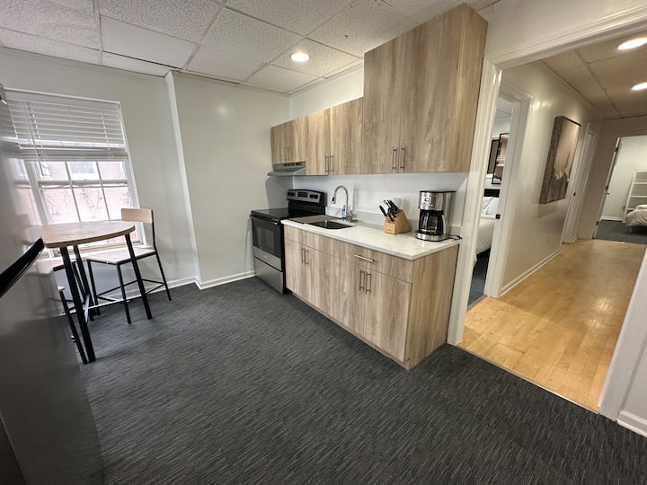 Top Floor Cityview Flat. - Stratford, CT