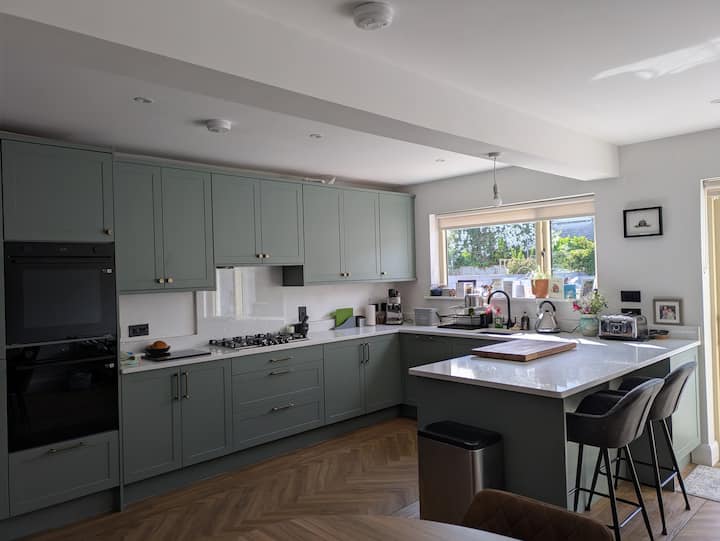 Location Incredible!
Sleeps 6.
Dublin City. - Malahide