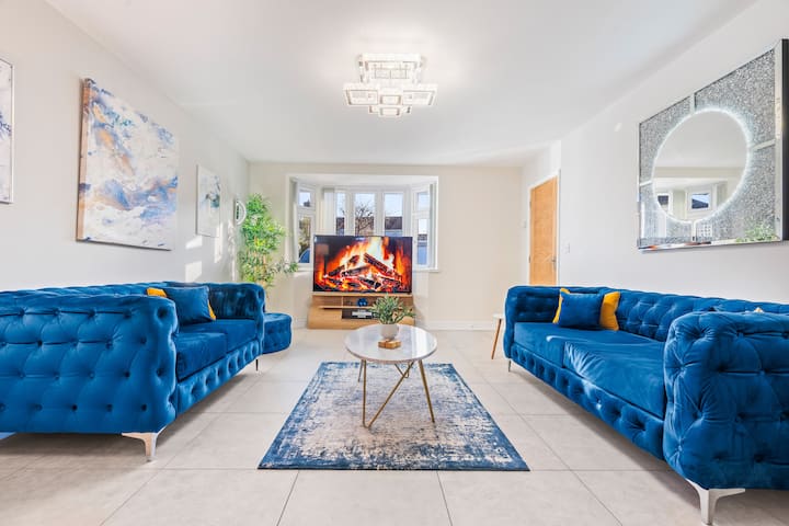 Luxury Escape | Hot Tub | Ev | Free Parking - 