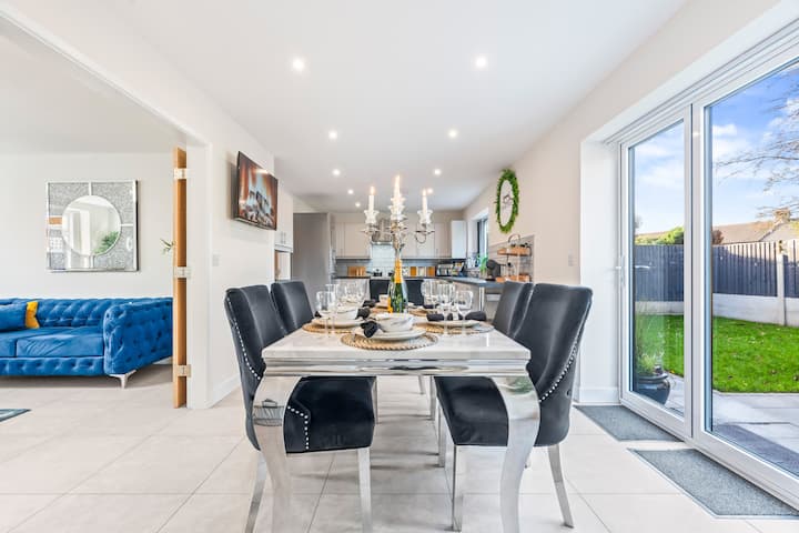 Hidden Gem + Hot Tub + Ev + Parking - Wolverhampton
