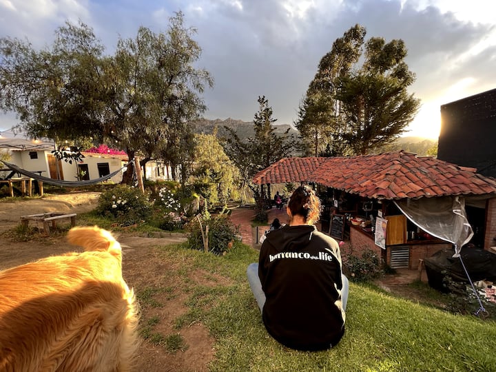 Barranco, Espacio Cultural En El Valle De La Luna - La Paz