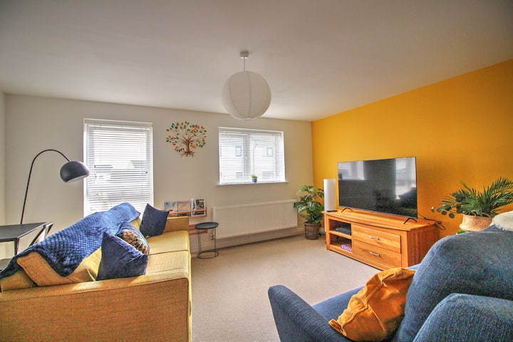 3-br Eco Home Near A1/airport | Parking | Sleeps 7 - Newcastle upon Tyne