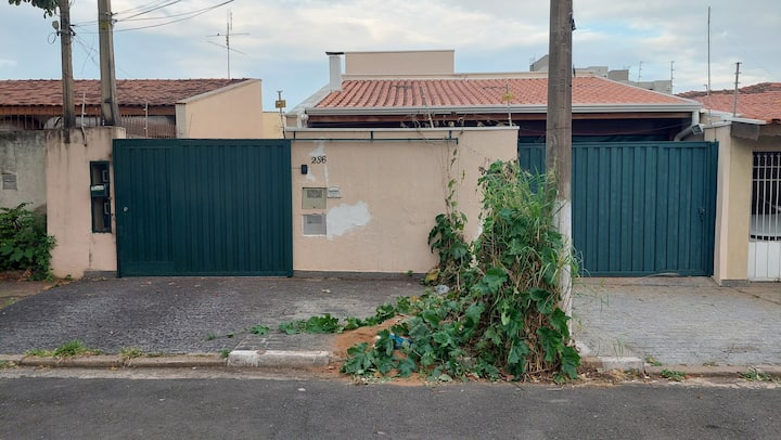 Casa: Dorm, Wc+as+coz  Ent Indep - Campinas