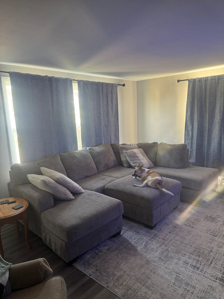 2 Miles From Eaa - Oshkosh, WI