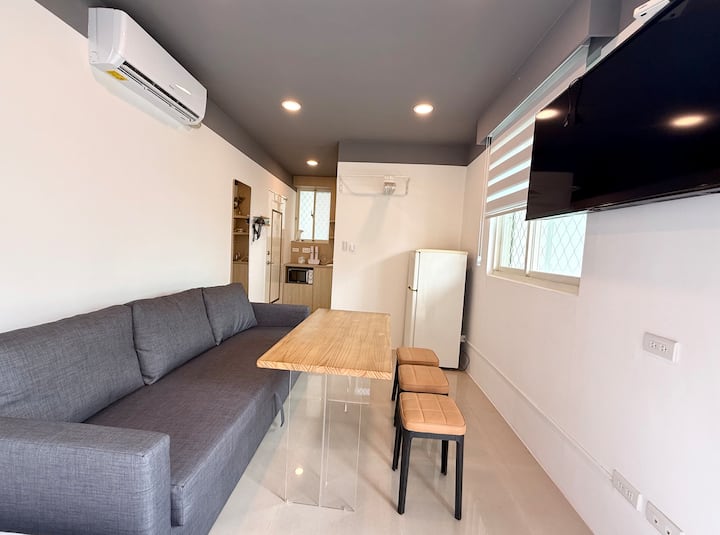 100m To Ximenstation, 3 Rooms(可寄放行李） - Taipei