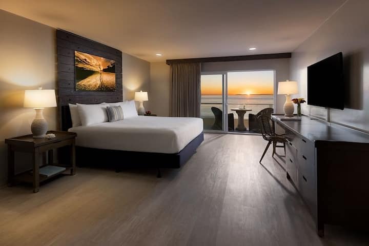 Wake Up To Ocean Views At Laguna’s Best Stay - Laguna Beach, CA