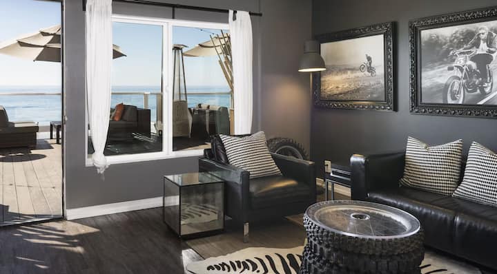 Beach Stay With Pool | Near Laguna Art Museum - Laguna Beach, CA
