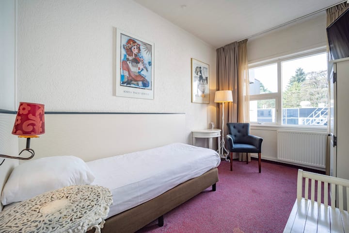 Free Parking Near Coda Museum & Biking Paths - Apeldoorn