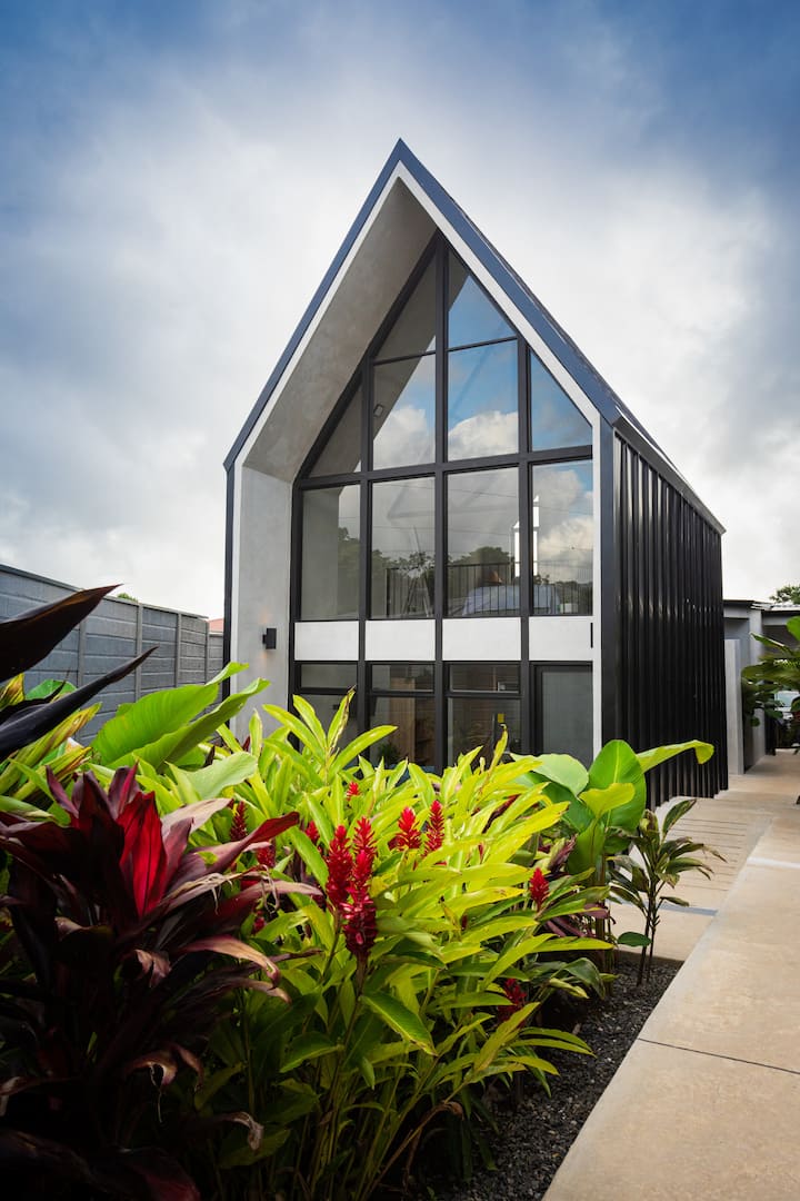 Bike & Bed With Volcano View + Free Bikes Cabin 02 - Costa Rica