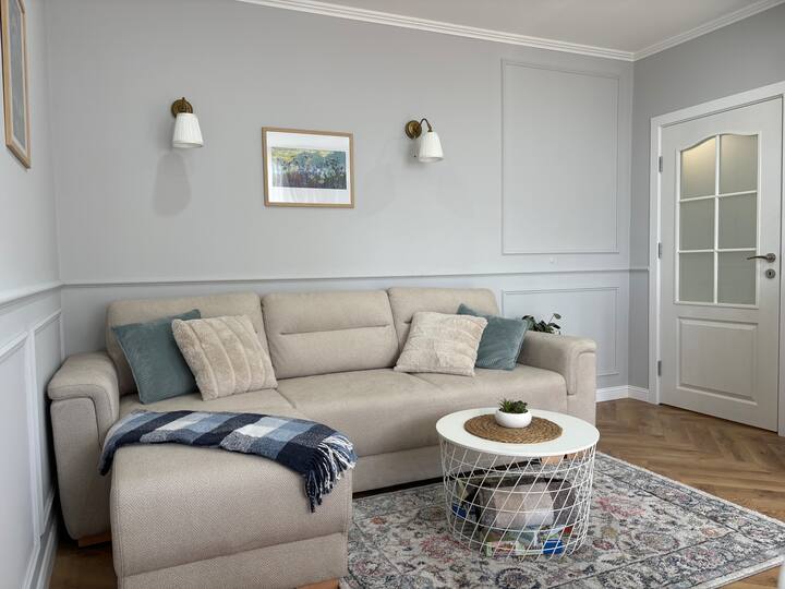 Cozy Central Stay | Free Parking + Quiet Nights - Veliko Tarnovo