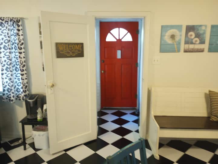 Pocatello Farmhouse Blue Room - Pocatello, ID