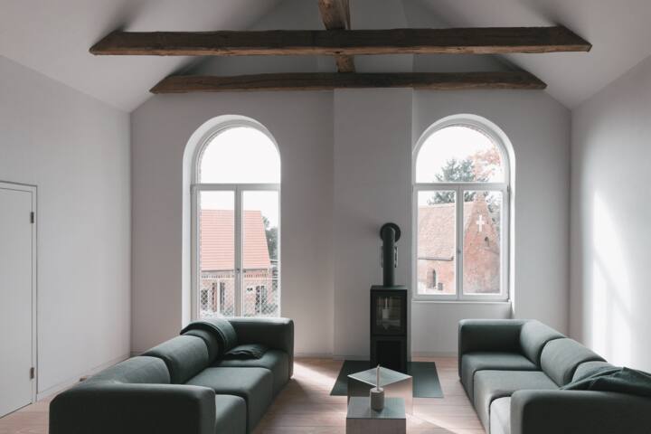 Dachgeschoss: Kaminofen Und Raum Für Gemeinschaft - Havelberg