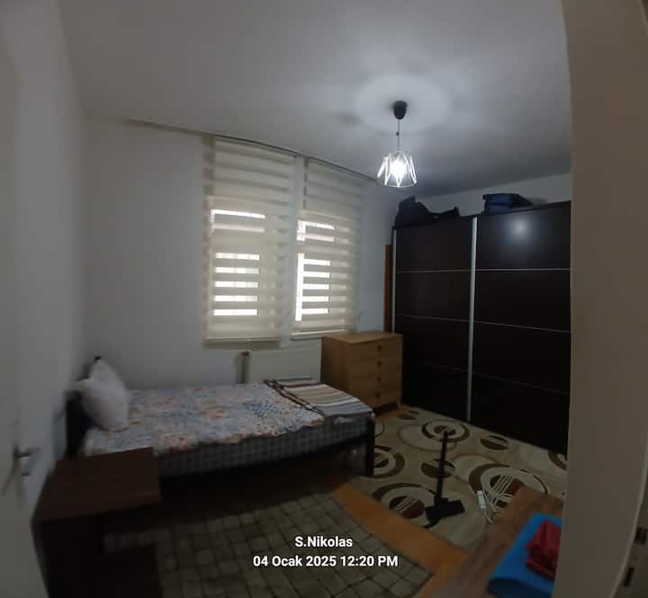 Temiz Sakin Ve 
1 Kişilik Yatak - Ankara