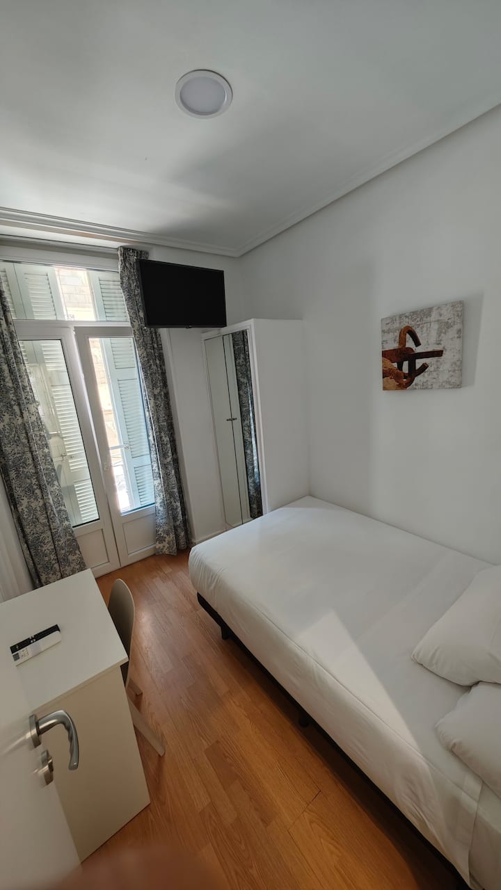 Habitación Individual#2 Hss00582 - San Sebastián